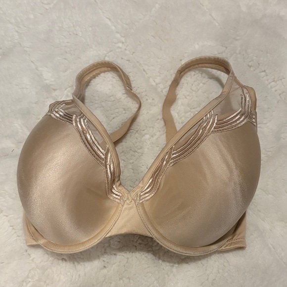 Wacoal | Intimates & Sleepwear | Wacoal Elegant Beige Underwire Bra ...